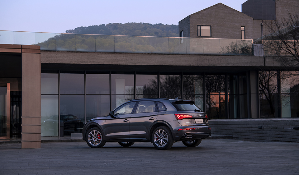 全新奥迪 Q5L