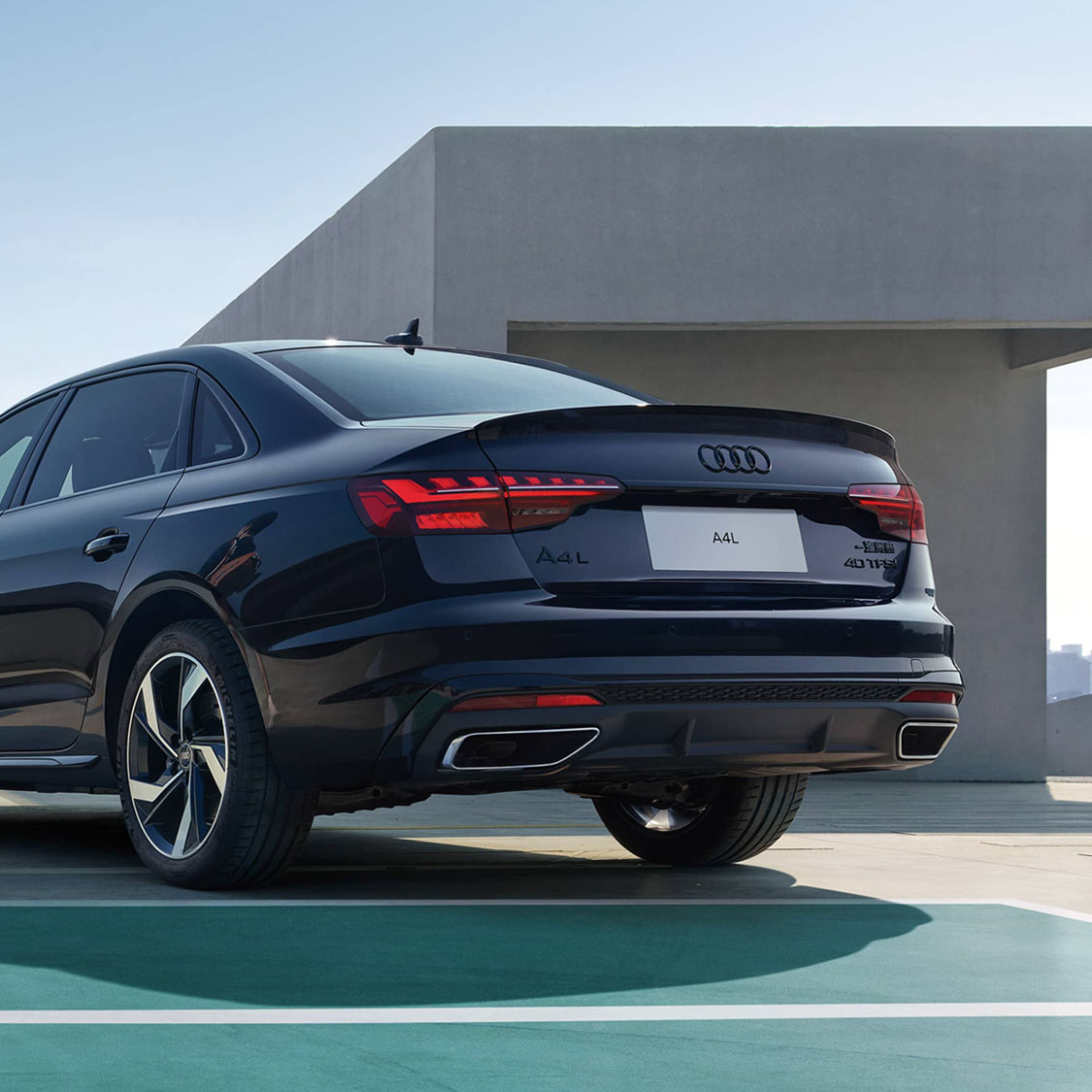 奥迪 A4L