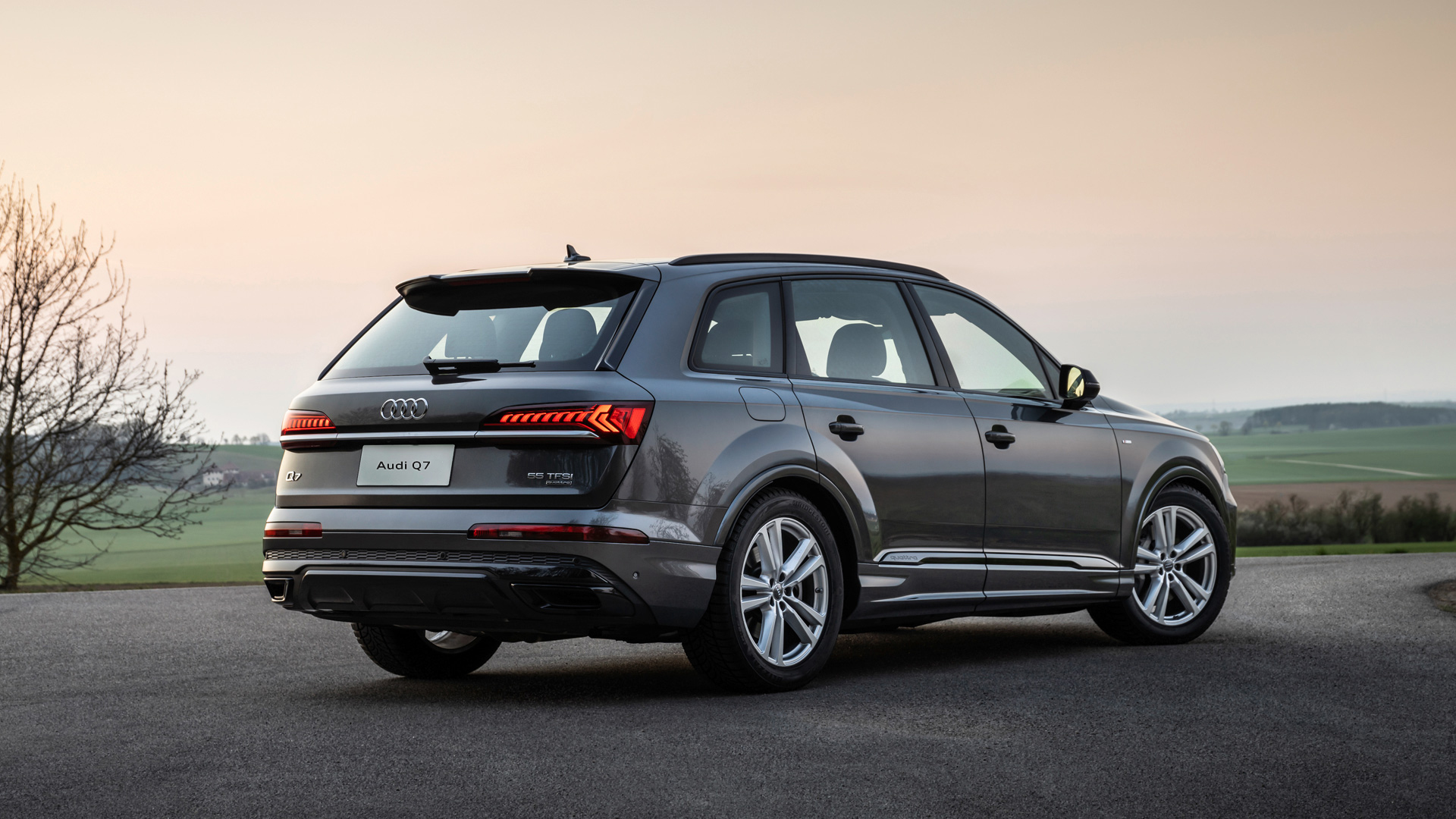奥迪 Q7